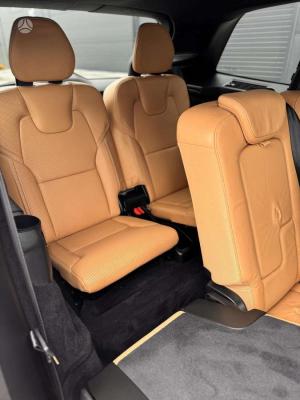 White Volvo XC90 2017 in Klaipeda, with an engine capacity of 1.97 L and mileage of 229 thousand km for 21700 €, photo 14 on AUTOMOTO.COM.LV