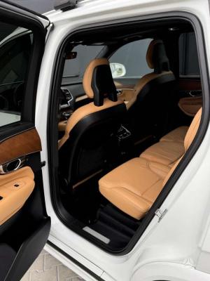 White Volvo XC90 2017 in Klaipeda, with an engine capacity of 1.97 L and mileage of 229 thousand km for 21700 €, photo 30 on AUTOMOTO.COM.LV