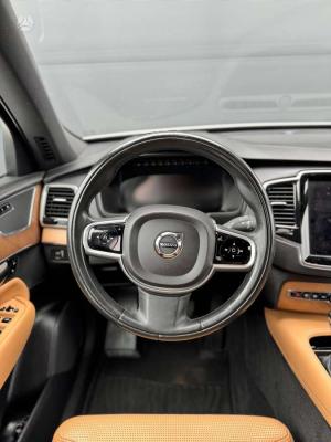 White Volvo XC90 2017 in Klaipeda, with an engine capacity of 1.97 L and mileage of 229 thousand km for 21700 €, photo 39 on AUTOMOTO.COM.LV