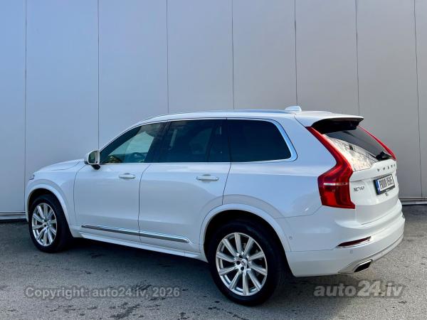 Balts Volvo XC90 2017 Tallina, ar dzinēja tilpumu 2.00 L un nobraukumu 170 tūkst. km par 24999 €, foto 3 vietnē AUTOMOTO.COM.LV