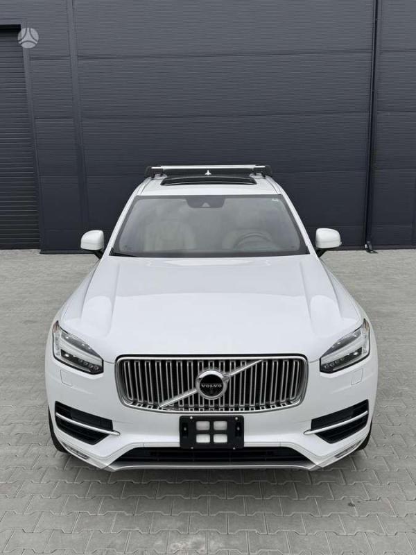 White Volvo XC90 2017 in Klaipeda, with an engine capacity of 1.97 L and mileage of 229 thousand km for 21200 €, photo 3 on AUTOMOTO.COM.LV