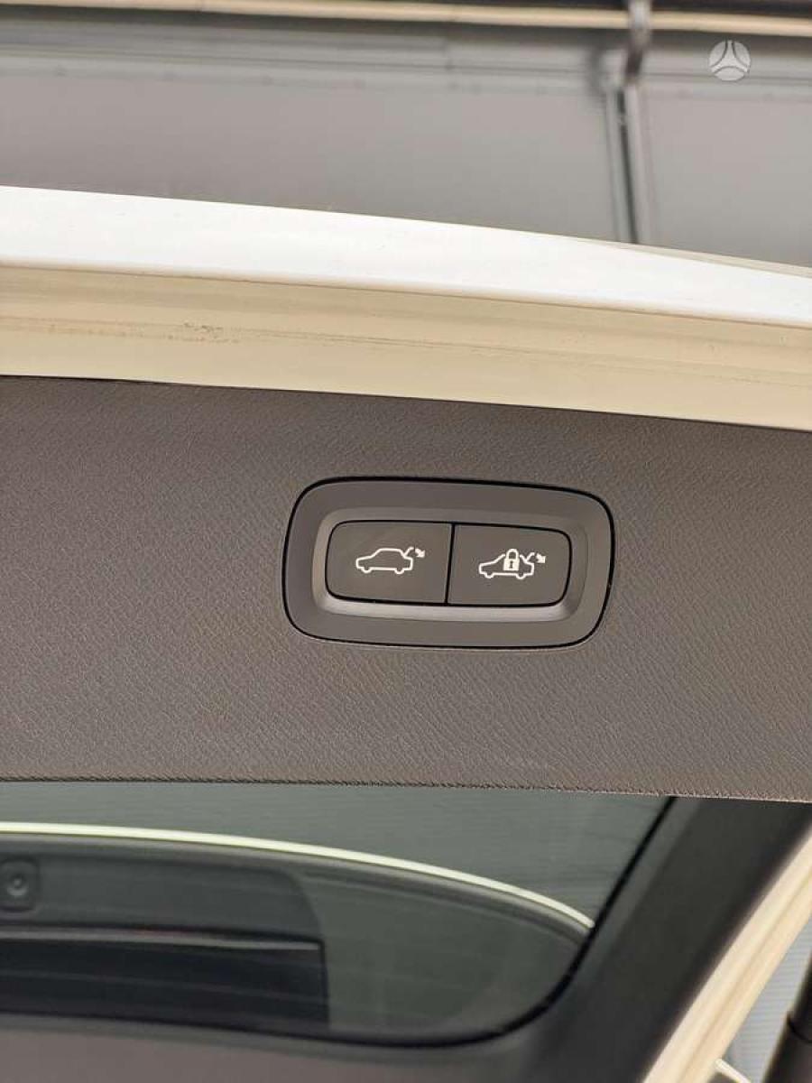 Balts Volvo XC90 2017 Klaipėda, ar dzinēja tilpumu 1.97 L un nobraukumu 229 tūkst. km par 21200 €, foto 15 vietnē AUTOMOTO.COM.LV