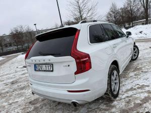 White Volvo XC90 2018 in Vilnius, with an engine capacity of 1.97 L and mileage of 145 thousand km for 23967 €, photo 3 on AUTOMOTO.COM.LV