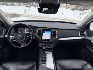 White Volvo XC90 2018 in Vilnius, with an engine capacity of 1.97 L and mileage of 145 thousand km for 23967 €, photo 17 on AUTOMOTO.COM.LV