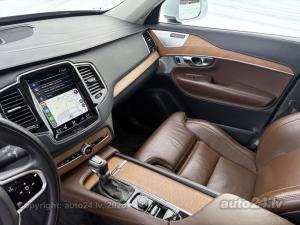 Balts Volvo XC90 2018 Tallina, ar dzinēja tilpumu 2.00 L un nobraukumu 184 tūkst. km par 27900 €, foto 8 vietnē AUTOMOTO.COM.LV