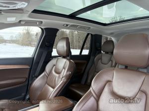 Balts Volvo XC90 2018 Tallina, ar dzinēja tilpumu 2.00 L un nobraukumu 184 tūkst. km par 27900 €, foto 10 vietnē AUTOMOTO.COM.LV