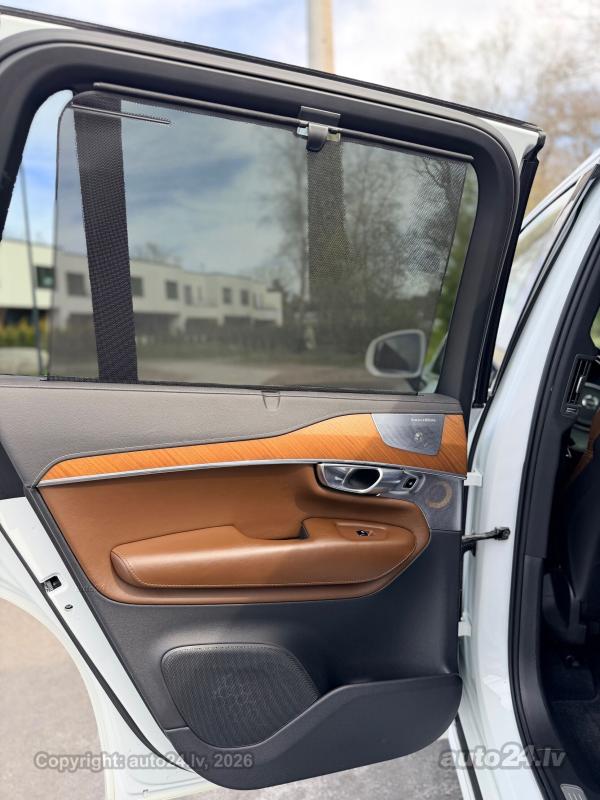 Balts Volvo XC90 2018 Tallina, ar dzinēja tilpumu 2.00 L un nobraukumu 189 tūkst. km par 34500 €, foto 9 vietnē AUTOMOTO.COM.LV