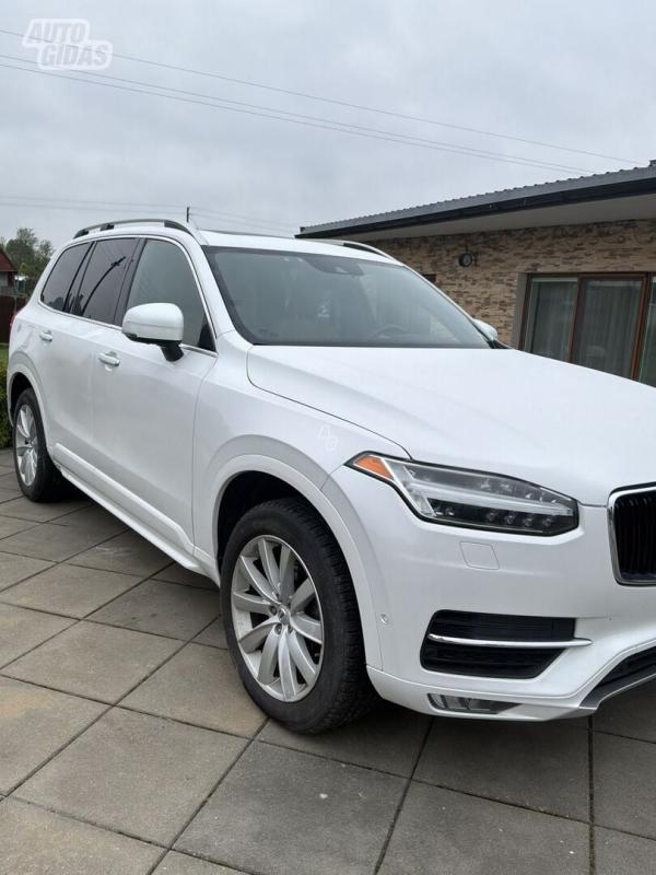 White Volvo XC90 2018 in Alytus, with an engine capacity of 2.00 L and mileage of 244 thousand km for 21200 €, photo 5 on AUTOMOTO.COM.LV