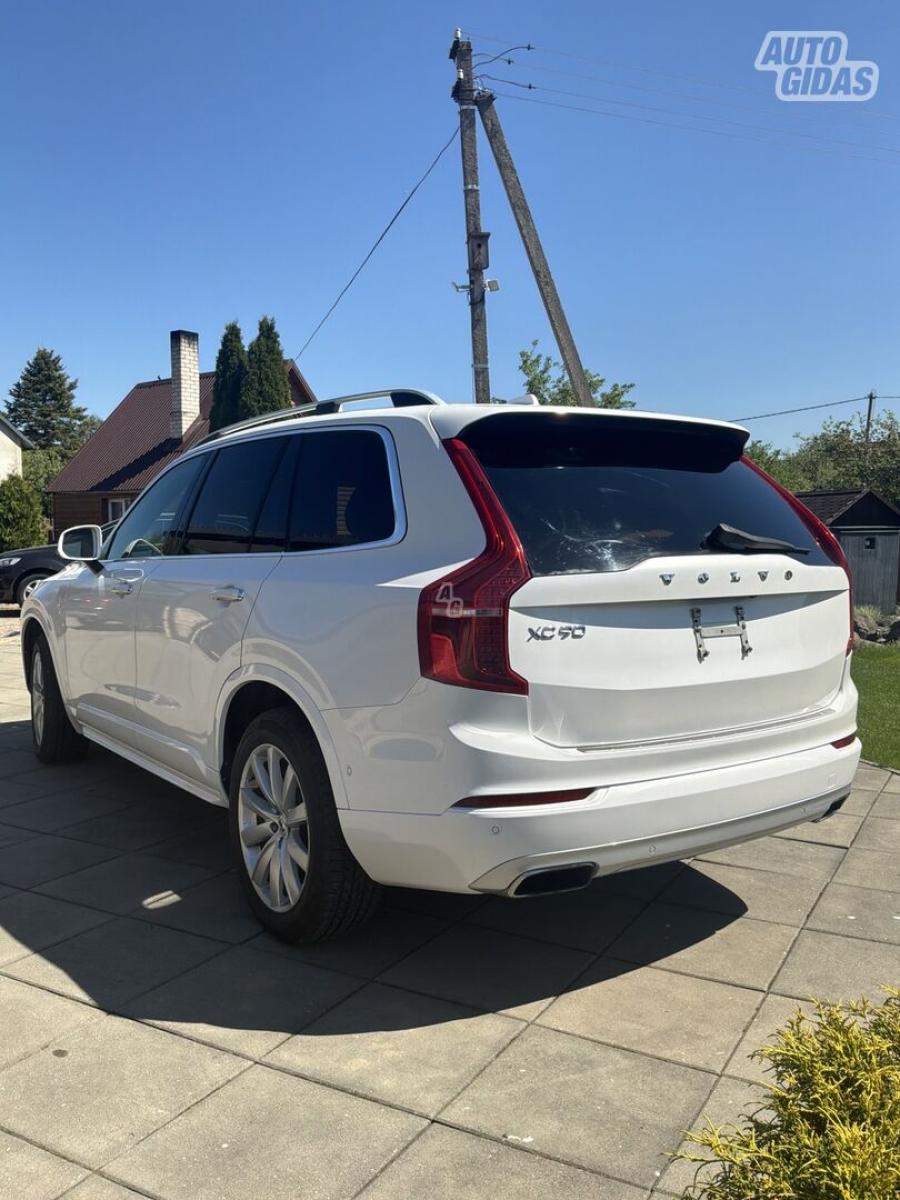 White Volvo XC90 2018 in Alytus, with an engine capacity of 2.00 L and mileage of 244 thousand km for 21200 €, photo 9 on AUTOMOTO.COM.LV