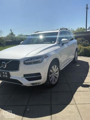 White Volvo XC90 2018 in Alytus, with an engine capacity of 2.00 L and mileage of 244 thousand km for 21200 €, photo 12 on AUTOMOTO.COM.LV