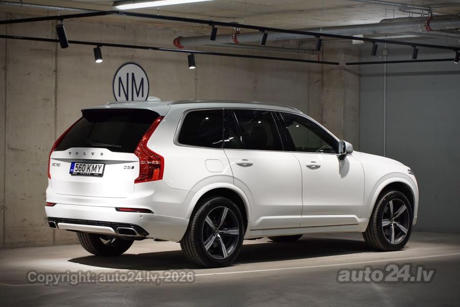 White Volvo XC90 2018 in Tallinn, with an engine capacity of 2.00 L and mileage of 160 thousand km for 27990 €, photo 3 on AUTOMOTO.COM.LV
