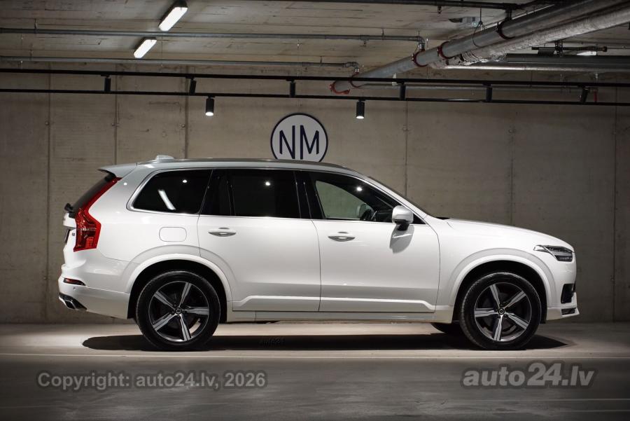 White Volvo XC90 2018 in Tallinn, with an engine capacity of 2.00 L and mileage of 160 thousand km for 27990 €, photo 9 on AUTOMOTO.COM.LV