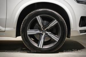 White Volvo XC90 2018 in Tallinn, with an engine capacity of 2.00 L and mileage of 160 thousand km for 27990 €, photo 29 on AUTOMOTO.COM.LV
