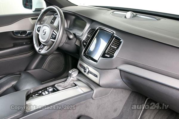 Balts Volvo XC90 2018 Pērnava, ar dzinēja tilpumu 2.00 L un nobraukumu 106 tūkst. km par 39990 €, foto 9 vietnē AUTOMOTO.COM.LV