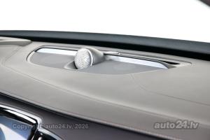 Balts Volvo XC90 2018 Pērnava, ar dzinēja tilpumu 2.00 L un nobraukumu 106 tūkst. km par 39990 €, foto 16 vietnē AUTOMOTO.COM.LV