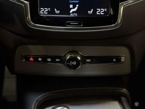 Balts Volvo XC90 2018 Viļņa, ar dzinēja tilpumu 1.97 L un nobraukumu 289 tūkst. km par 23990 €, foto 23 vietnē AUTOMOTO.COM.LV