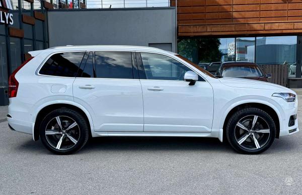 Balts Volvo XC90 2018 Kauņa, ar dzinēja tilpumu 1.97 L un nobraukumu 207 tūkst. km par 22490 €, foto 4 vietnē AUTOMOTO.COM.LV