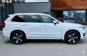 White Volvo XC90 2018 in Kaunas, with an engine capacity of 1.97 L and mileage of 207 thousand km for 22490 €, photo 5 on AUTOMOTO.COM.LV