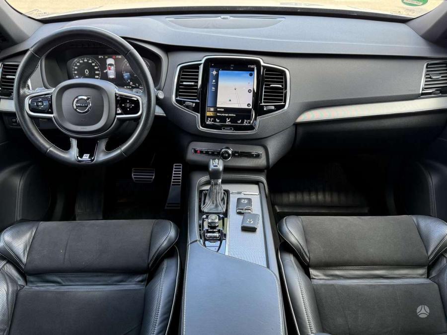 White Volvo XC90 2018 in Kaunas, with an engine capacity of 1.97 L and mileage of 207 thousand km for 22490 €, photo 18 on AUTOMOTO.COM.LV