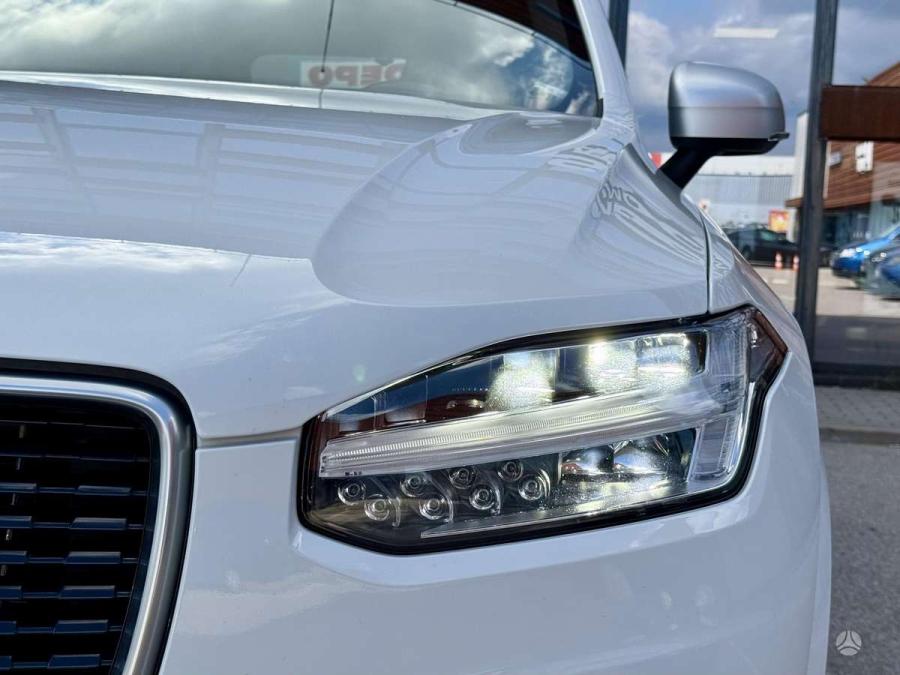 White Volvo XC90 2018 in Kaunas, with an engine capacity of 1.97 L and mileage of 207 thousand km for 22490 €, photo 38 on AUTOMOTO.COM.LV