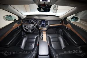 White Volvo XC90 2018 in Tallinn, with an engine capacity of 2.00 L and mileage of 98 thousand km for 29990 €, photo 10 on AUTOMOTO.COM.LV