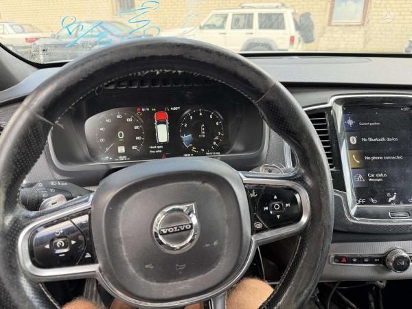 Белый Вольво ХС90 2018 в Шакяй, объемом двигателя 1.97 л и пробегом 240 тыс. км за 14500 €, фото 9 на AUTOMOTO.COM.LV