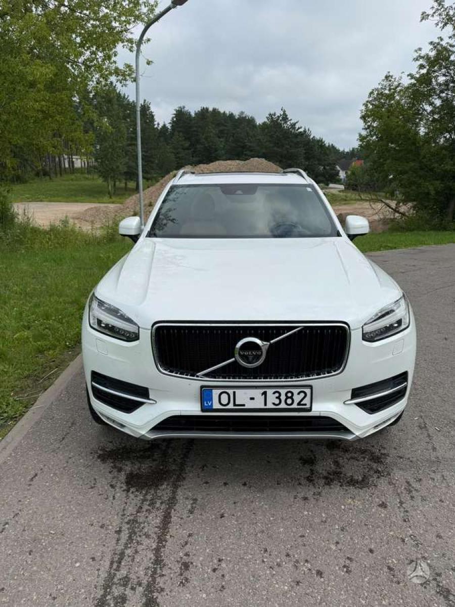 Balts Volvo XC90 2018 Daugavpils, ar dzinēja tilpumu 1.97 L un nobraukumu 200 tūkst. km par 20900 €, foto 4 vietnē AUTOMOTO.COM.LV