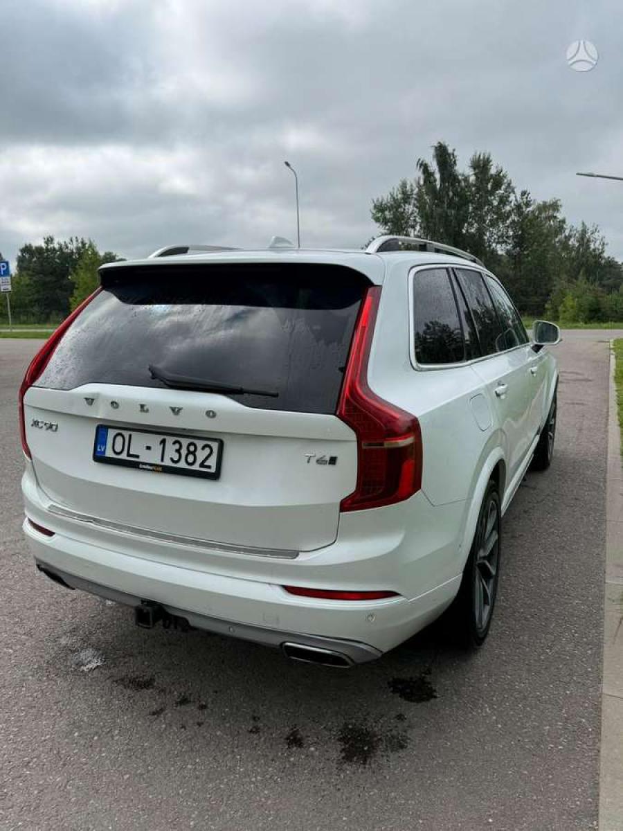 Balts Volvo XC90 2018 Daugavpils, ar dzinēja tilpumu 1.97 L un nobraukumu 200 tūkst. km par 20900 €, foto 12 vietnē AUTOMOTO.COM.LV