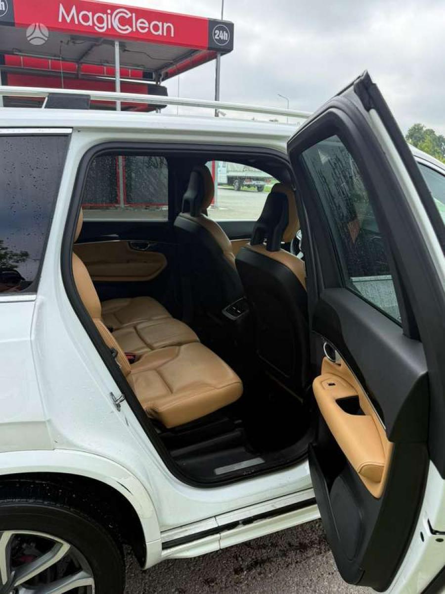 Balts Volvo XC90 2018 Daugavpils, ar dzinēja tilpumu 1.97 L un nobraukumu 200 tūkst. km par 20900 €, foto 13 vietnē AUTOMOTO.COM.LV