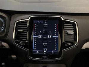 White Volvo XC90 2018 in Vilnius, with an engine capacity of 1.97 L and mileage of 289 thousand km for 22990 €, photo 27 on AUTOMOTO.COM.LV