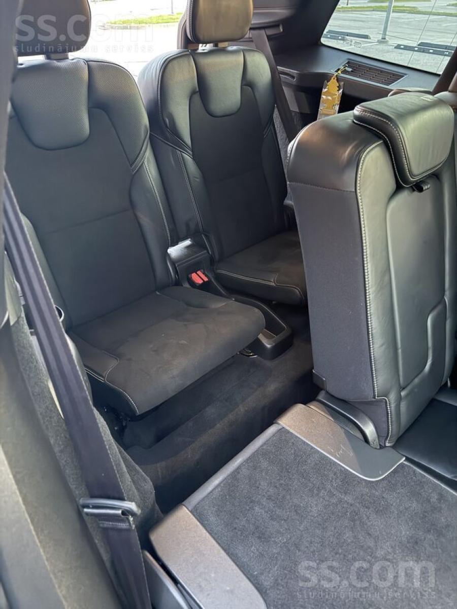 Balts Volvo XC90 2018 Rīga, ar dzinēja tilpumu 2.00 L un nobraukumu 196 tūkst. km par 23800 €, foto 17 vietnē AUTOMOTO.COM.LV