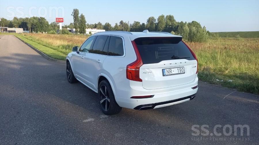 Balts Volvo XC90 2018 Ogre, ar dzinēja tilpumu 2.00 L un nobraukumu 193 tūkst. km par 24400 €, foto 5 vietnē AUTOMOTO.COM.LV
