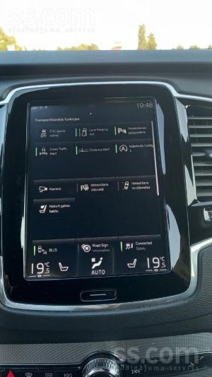 Balts Volvo XC90 2018 Ogre, ar dzinēja tilpumu 2.00 L un nobraukumu 193 tūkst. km par 24400 €, foto 11 vietnē AUTOMOTO.COM.LV