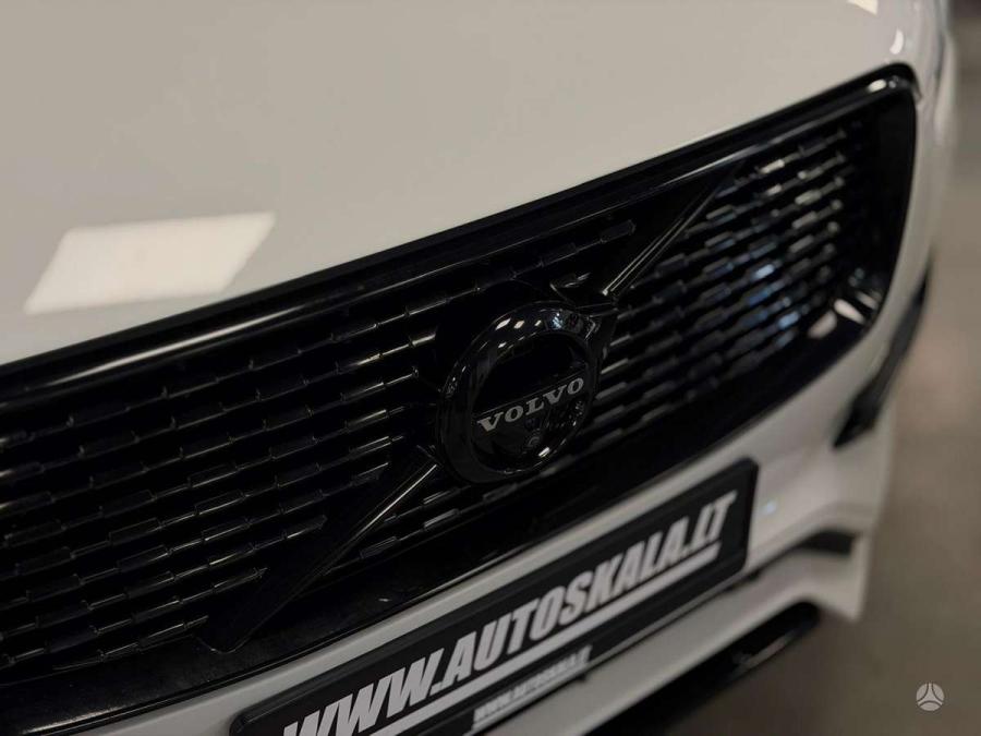 Balts Volvo XC90 2018 Klaipėda, ar dzinēja tilpumu 1.97 L un nobraukumu 171 tūkst. km par 23950 €, foto 8 vietnē AUTOMOTO.COM.LV