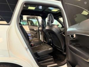 Balts Volvo XC90 2018 Klaipėda, ar dzinēja tilpumu 1.97 L un nobraukumu 171 tūkst. km par 23950 €, foto 16 vietnē AUTOMOTO.COM.LV