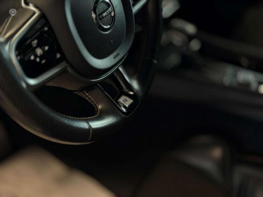 Balts Volvo XC90 2018 Klaipėda, ar dzinēja tilpumu 1.97 L un nobraukumu 171 tūkst. km par 23950 €, foto 22 vietnē AUTOMOTO.COM.LV