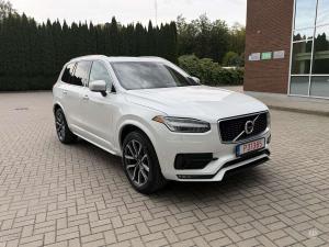 White Volvo XC90 2018 in Sakiai, with an engine capacity of 1.97 L and mileage of 240 thousand km for 18500 €, photo 12 on AUTOMOTO.COM.LV