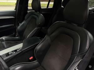 White Volvo XC90 2018 in Sakiai, with an engine capacity of 1.97 L and mileage of 240 thousand km for 18500 €, photo 18 on AUTOMOTO.COM.LV