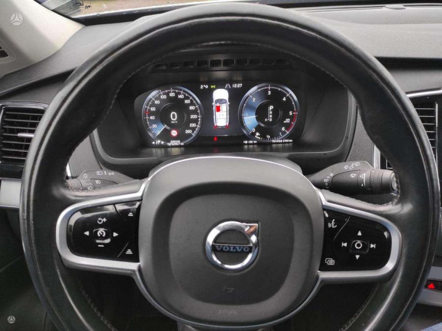 Balts Volvo XC90 2019 Panevēža, ar dzinēja tilpumu 1.97 L un nobraukumu 329 tūkst. km par 15999 €, foto 27 vietnē AUTOMOTO.COM.LV