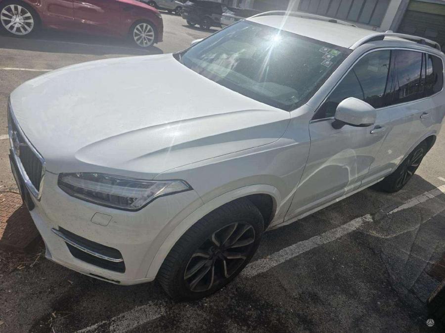 Balts Volvo XC90 2019 Panevēža, ar dzinēja tilpumu 1.97 L un nobraukumu 329 tūkst. km par 15999 €, foto 36 vietnē AUTOMOTO.COM.LV