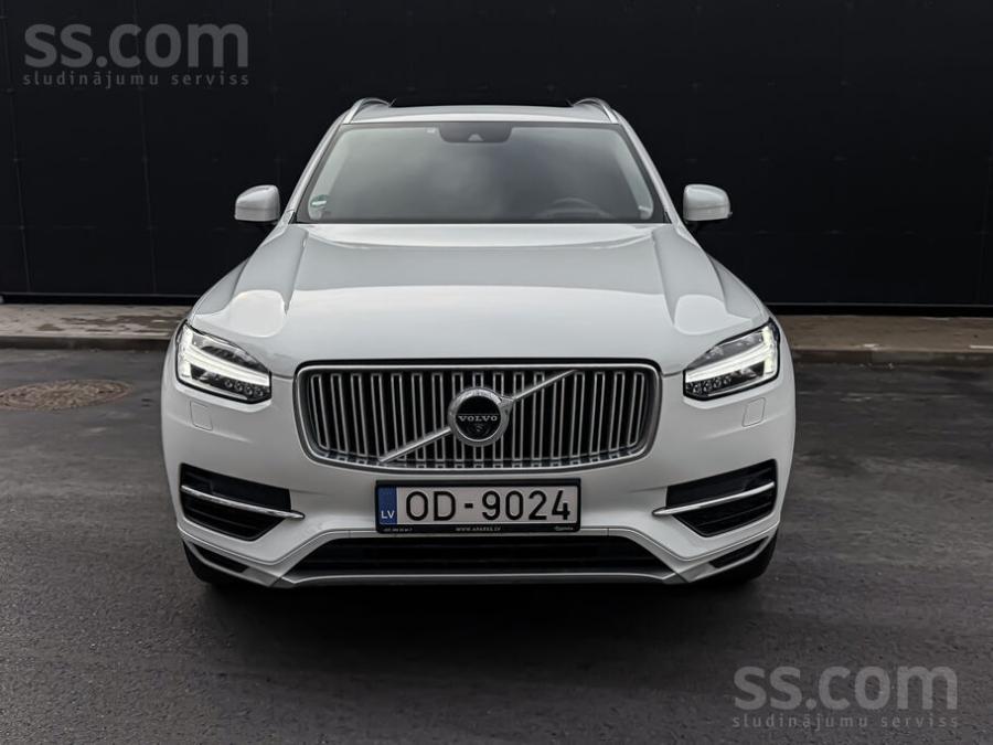 Balts Volvo XC90 2019 Jelgava, ar dzinēja tilpumu 2.00 L un nobraukumu 127 tūkst. km par 36995 €, foto 3 vietnē AUTOMOTO.COM.LV