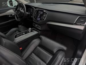Balts Volvo XC90 2019 Jelgava, ar dzinēja tilpumu 2.00 L un nobraukumu 127 tūkst. km par 36995 €, foto 10 vietnē AUTOMOTO.COM.LV