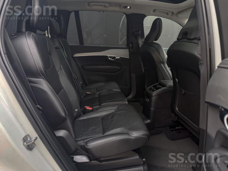 Balts Volvo XC90 2019 Jelgava, ar dzinēja tilpumu 2.00 L un nobraukumu 127 tūkst. km par 36995 €, foto 11 vietnē AUTOMOTO.COM.LV