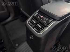 Balts Volvo XC90 2019 Jelgava, ar dzinēja tilpumu 2.00 L un nobraukumu 127 tūkst. km par 36995 €, foto 12 vietnē AUTOMOTO.COM.LV