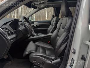 Balts Volvo XC90 2019 Jelgava, ar dzinēja tilpumu 2.00 L un nobraukumu 127 tūkst. km par 36995 €, foto 15 vietnē AUTOMOTO.COM.LV