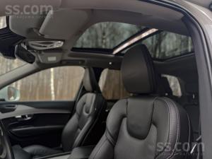 Balts Volvo XC90 2019 Jelgava, ar dzinēja tilpumu 2.00 L un nobraukumu 127 tūkst. km par 36995 €, foto 16 vietnē AUTOMOTO.COM.LV