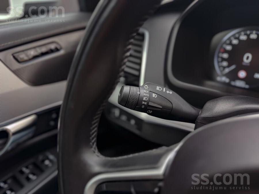 Balts Volvo XC90 2019 Jelgava, ar dzinēja tilpumu 2.00 L un nobraukumu 127 tūkst. km par 36995 €, foto 20 vietnē AUTOMOTO.COM.LV