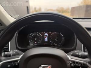 Balts Volvo XC90 2019 Jelgava, ar dzinēja tilpumu 2.00 L un nobraukumu 127 tūkst. km par 36995 €, foto 23 vietnē AUTOMOTO.COM.LV