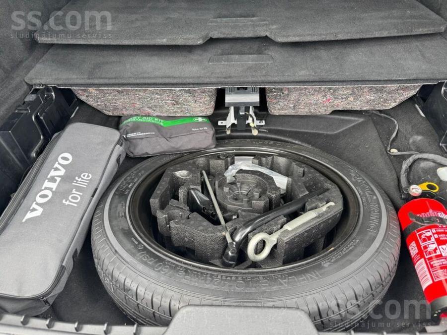 Balts Volvo XC90 2019 Madona, ar dzinēja tilpumu 2.00 L un nobraukumu 159 tūkst. km par 28580 €, foto 13 vietnē AUTOMOTO.COM.LV