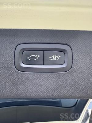 Balts Volvo XC90 2019 Madona, ar dzinēja tilpumu 2.00 L un nobraukumu 159 tūkst. km par 28580 €, foto 18 vietnē AUTOMOTO.COM.LV